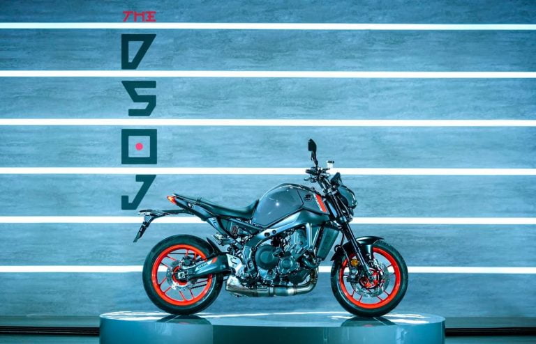 Yamaha MT-09 and MT-09 SP (2021+, 890cc) Maintenance