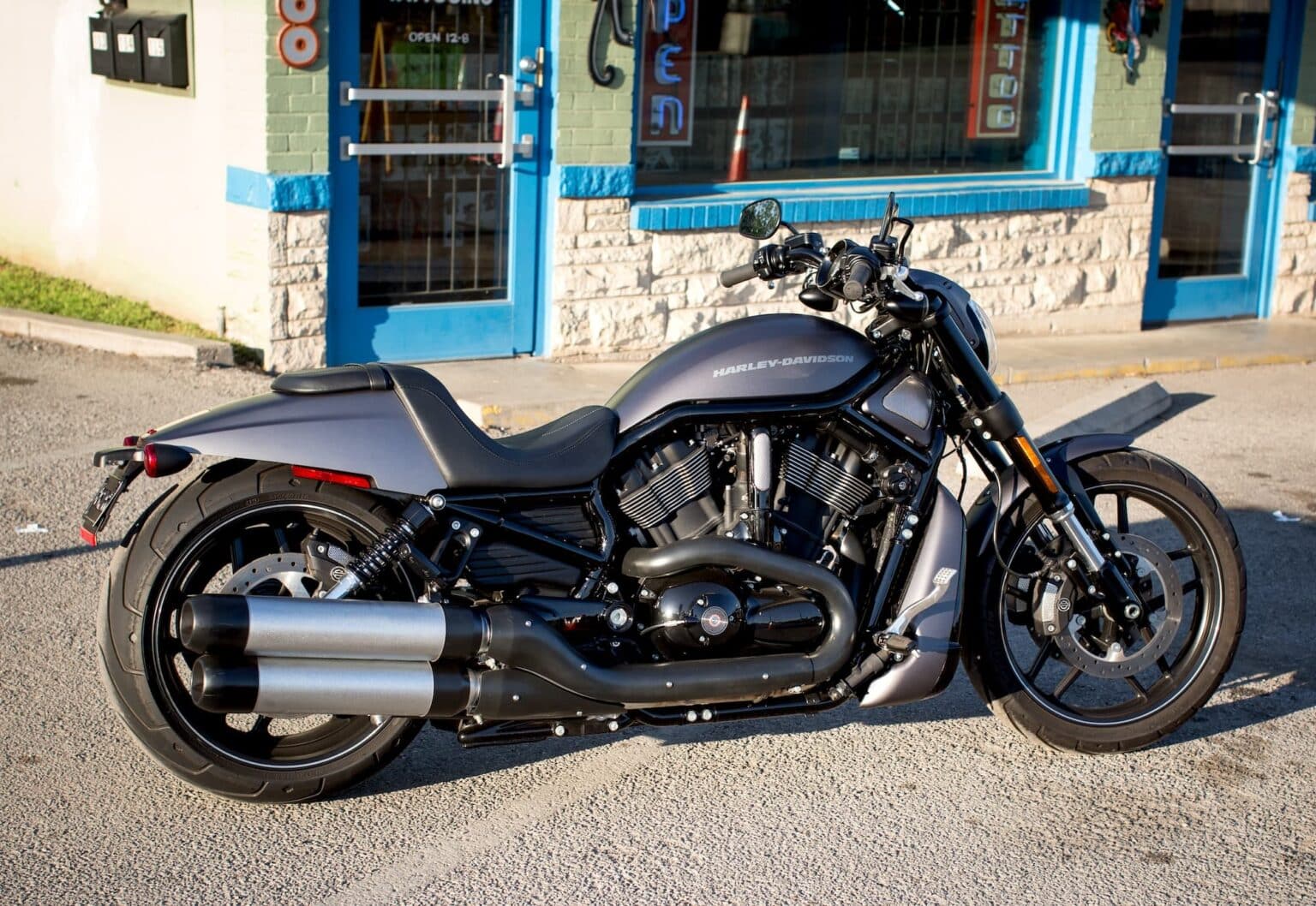 Harley-Davidson VRSCDX Night Rod Special Maintenance